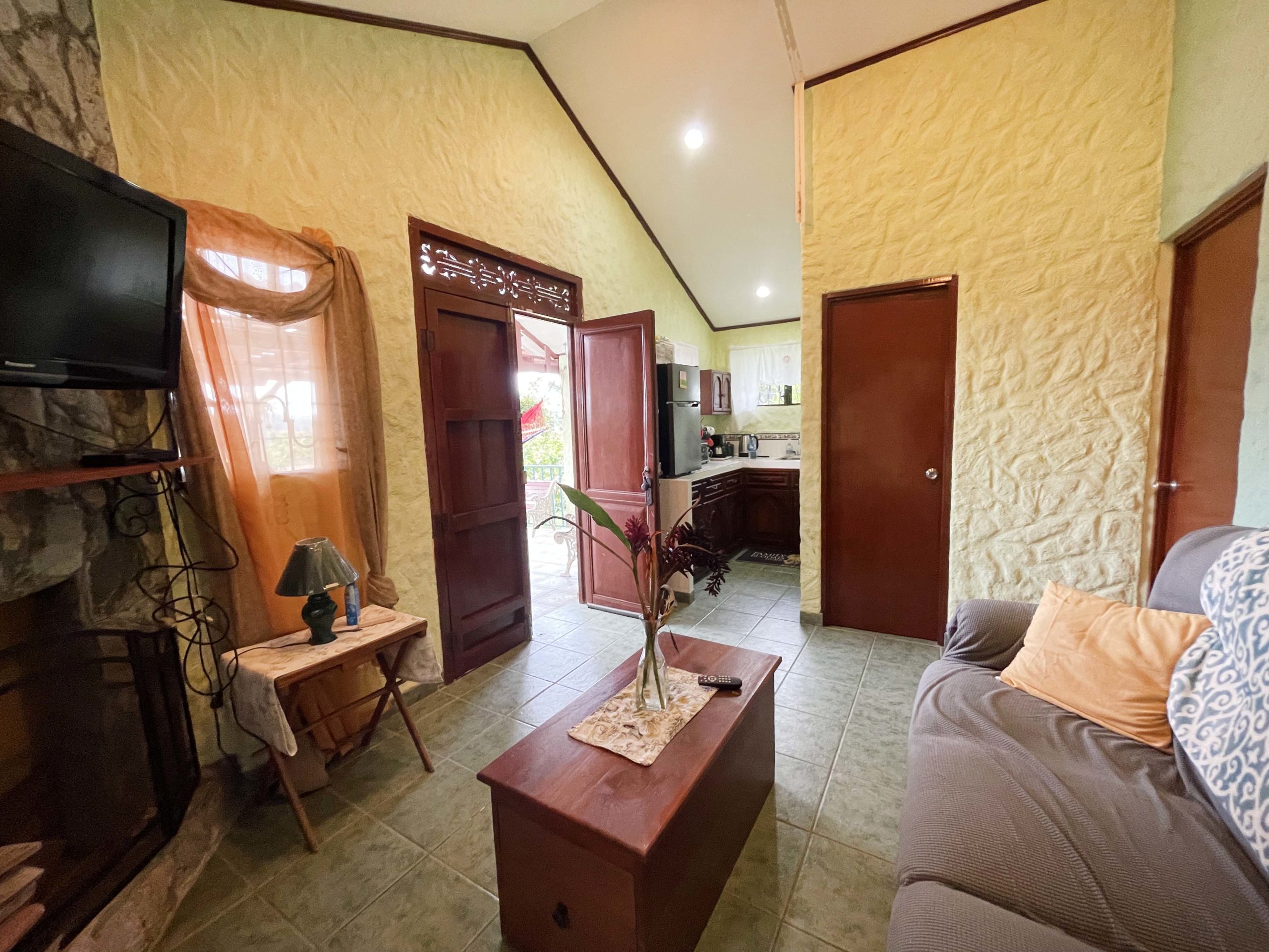 Residencia en Planes de Renderos en Venta - Tierra Nuestra